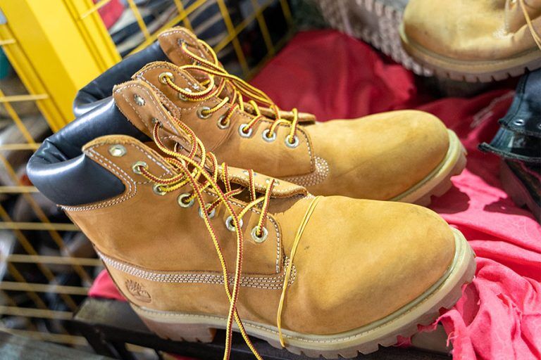 Botas usadas - Proveedor de botas usadas - Hissen Shoes